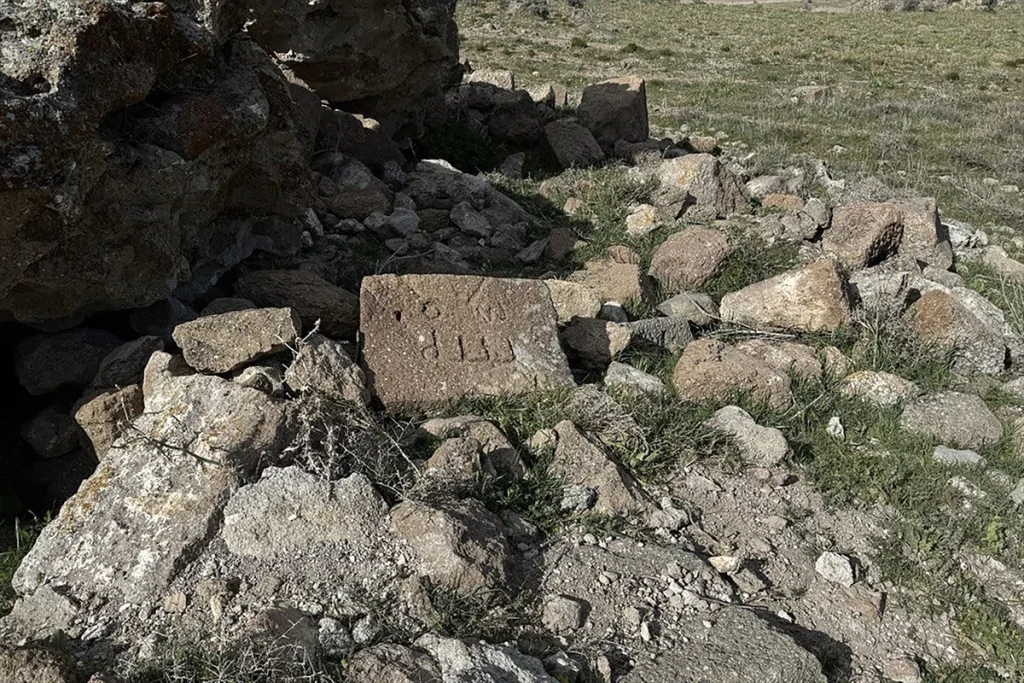 Stones inscribed with Allah in Arabic found in Byzantine church ruins ...